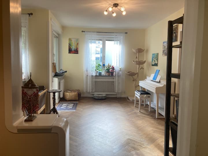 Double Bed Room In Skyttehomen - Solna