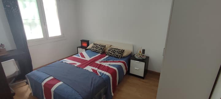 Piso  Bien Ubicado - L'Hospitalet de Llobregat