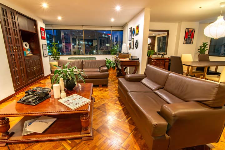 Increíble Y Amplio Apartamento En El Chicó - Bogotá