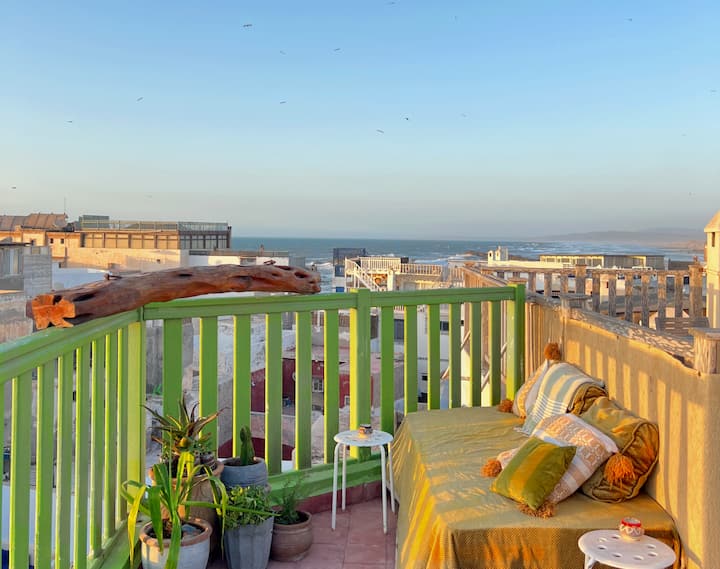 Room With Two Beds And Rooftop With Sea View - Essaouira