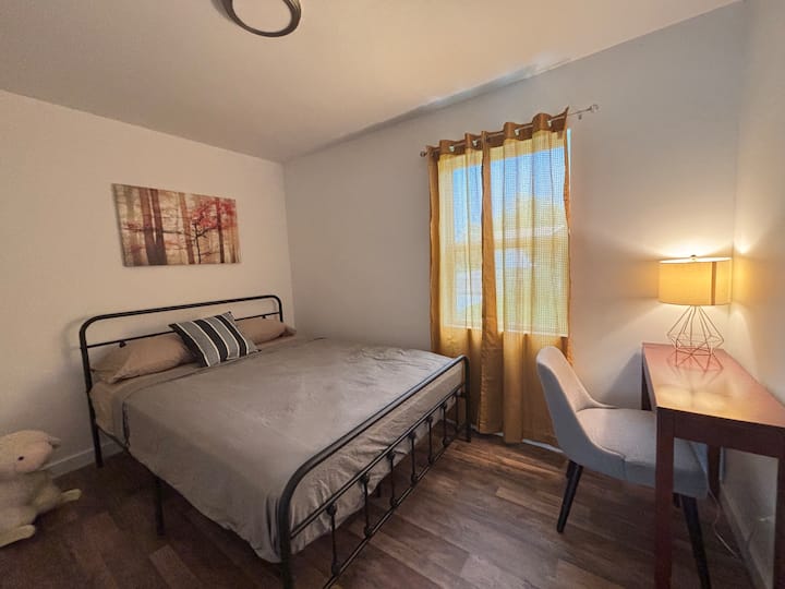 Cozy & Peaceful 3 Bedrooms In Taylor/ Private Bath - Taylor, TX