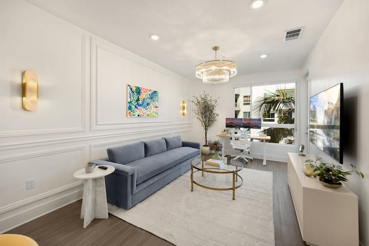 Luna | High Luxury Home In Irvine W/ Pool & Gym - Irvine, CA