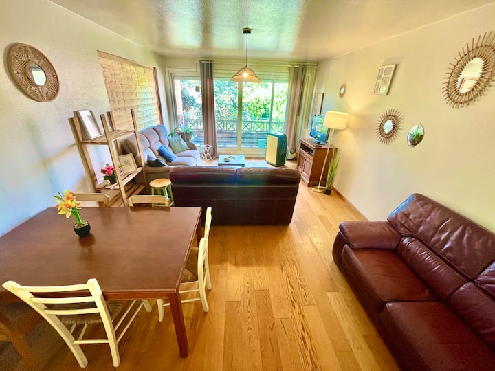 * Douceur Jasmin * Balcon - 7 Pers - Wifi - Tv - Castanet-Tolosan