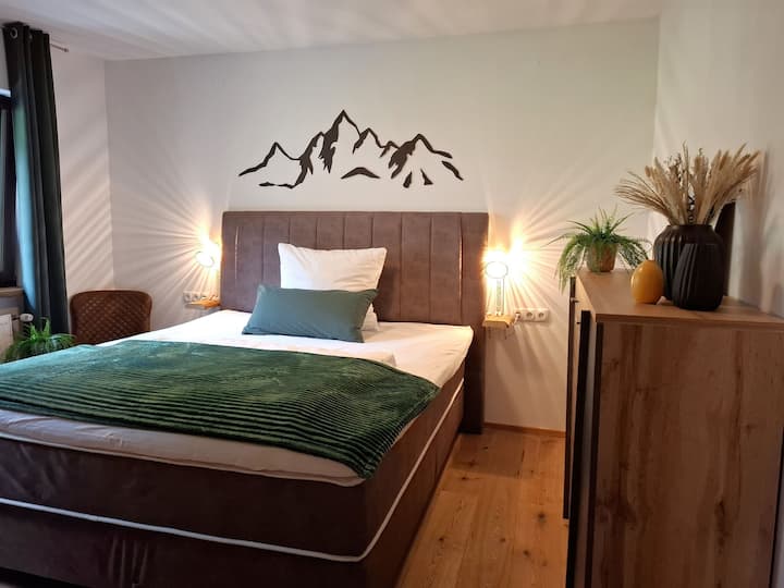 Apartment "Waldblick" I Moderne 43m² Ruheoase - Mittenwald