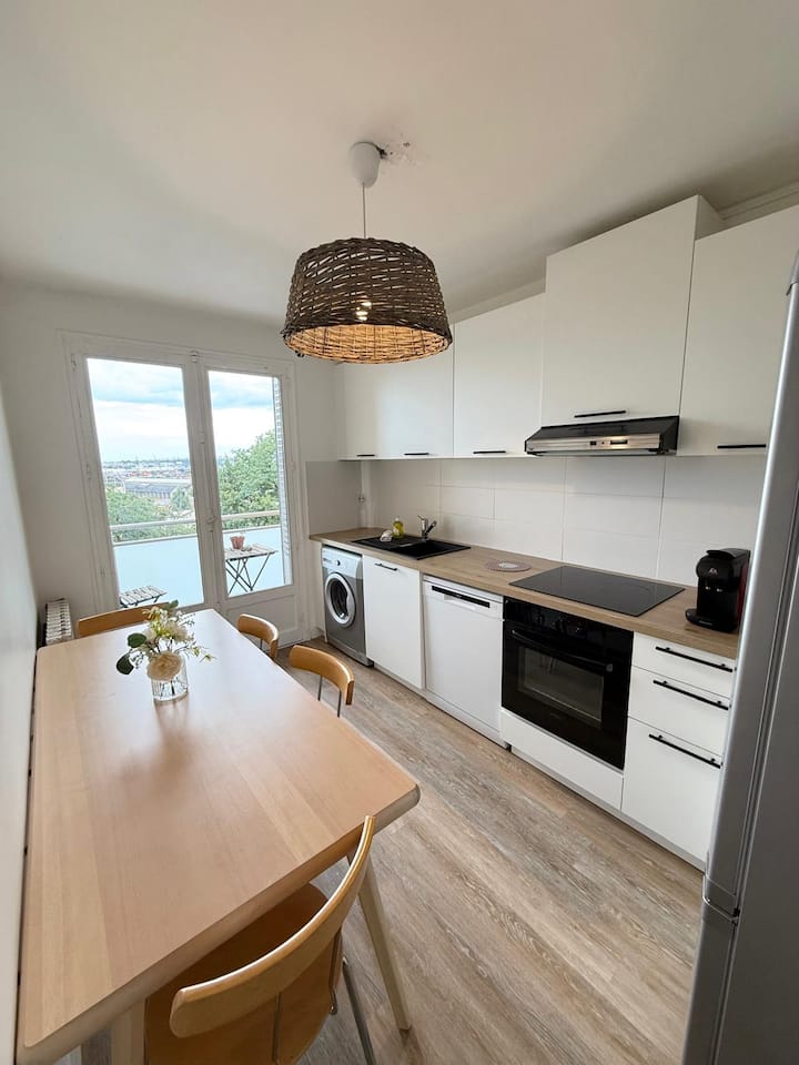 Oullins - 4 Chambres - Pierre Bénite - Saint-Fons