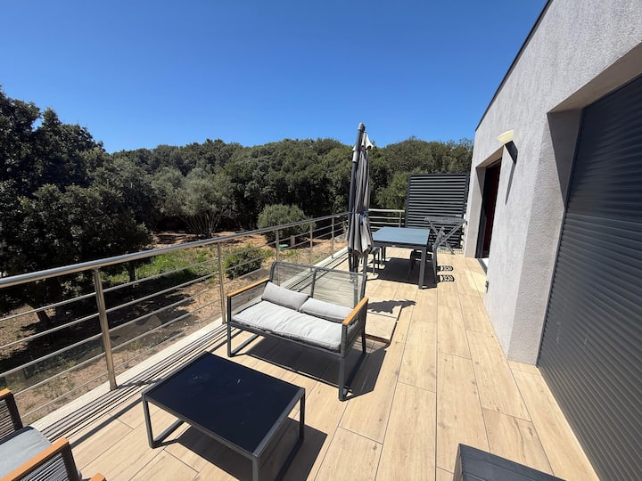 Appartement : Nature, Calme Et Parking Port Inclus - Bonifacio