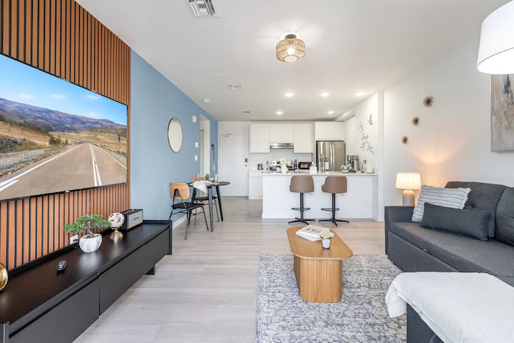New Apt 1 Br/1.5 Ba Hollywood Beach/pool/parking - Hollywood, FL