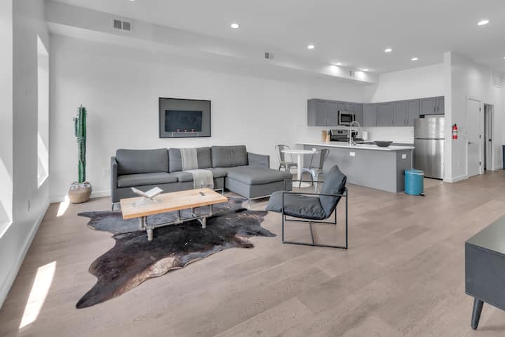 Stay L Modern 1br Apartment | 25 Min To Nyc - Elizabeth, NJ