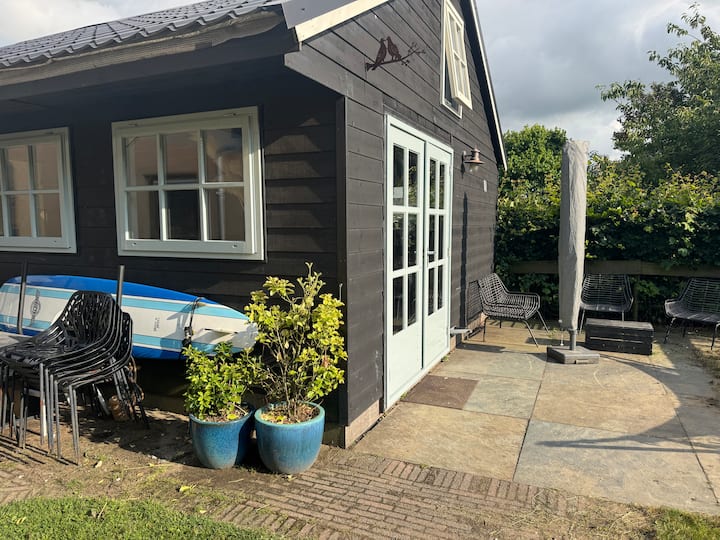 Sfeervol Tuinhuis Met Surfvibe & Natuur - Castricum