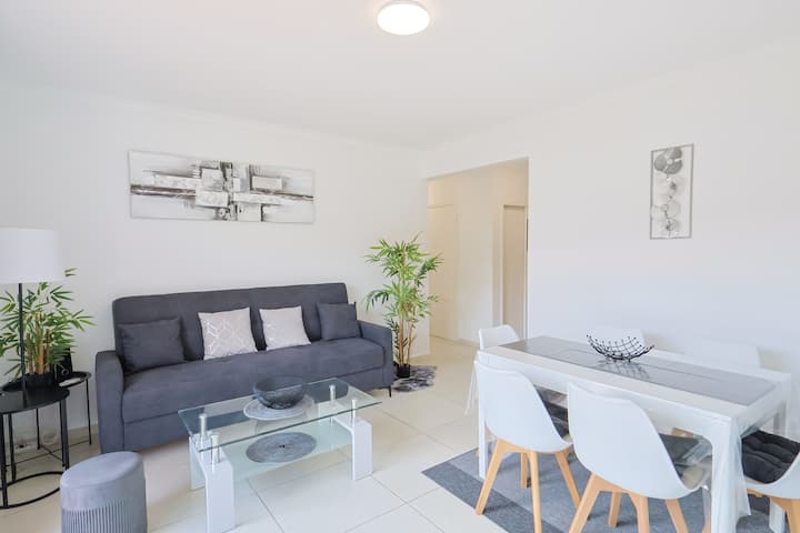 Grand T4 Avec Clim Et Parking Gratuit Proche Plage - Cagnes-sur-Mer