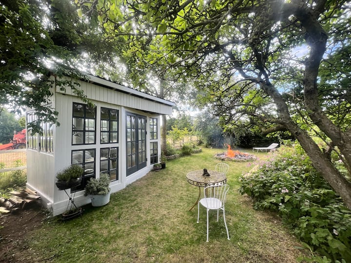 Charming Tiny-house In Private Garden - Danemark