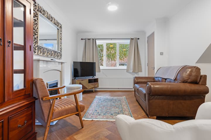 Beautiful Central Home In York With Free Parking - York