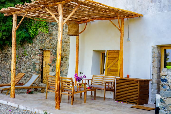 Suite Voutée  Dans Une Maison De Maître - Aléria