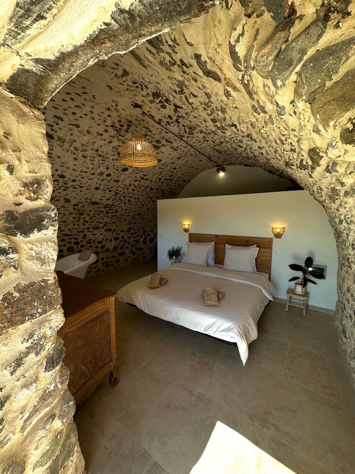 Suite Voutée Dans Une Maison De Maître - Aléria