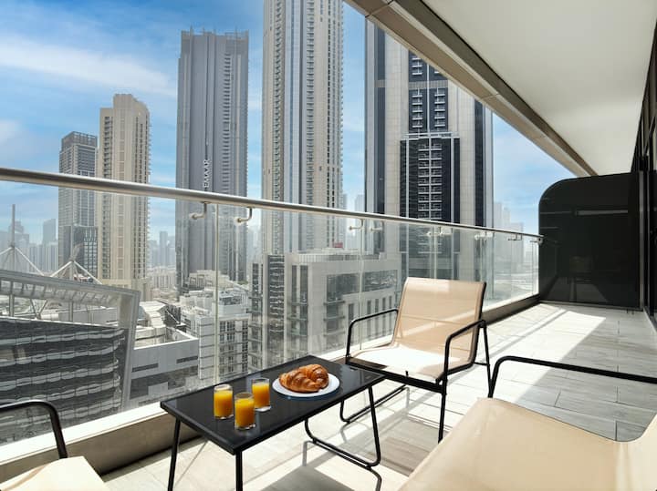 Dubai Mall Access 70m, Highflr, Rooftop Pool & Gym - Dubái