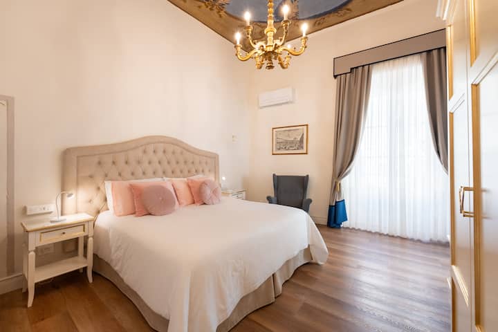 Apartment With Terrace Overlooking Medici Chapels - Florencia