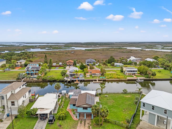 Hernando By The Sea - Florida