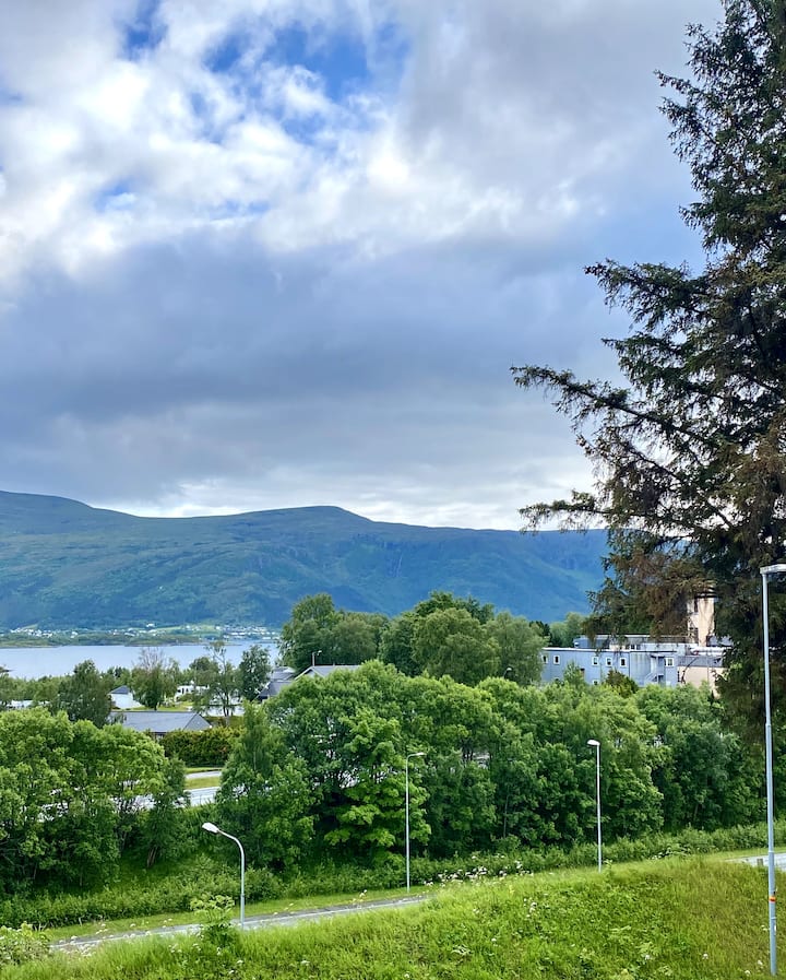 Ny Lekker Leilighet Med Veranda. - Alesund
