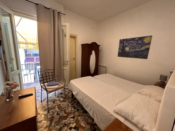Charme Viareggino Al Mare Treno - App. Viareggio - Viareggio