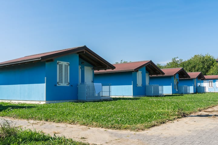 Bungalow Sulla Spiaggia Con Ampio Giardino - Cervia