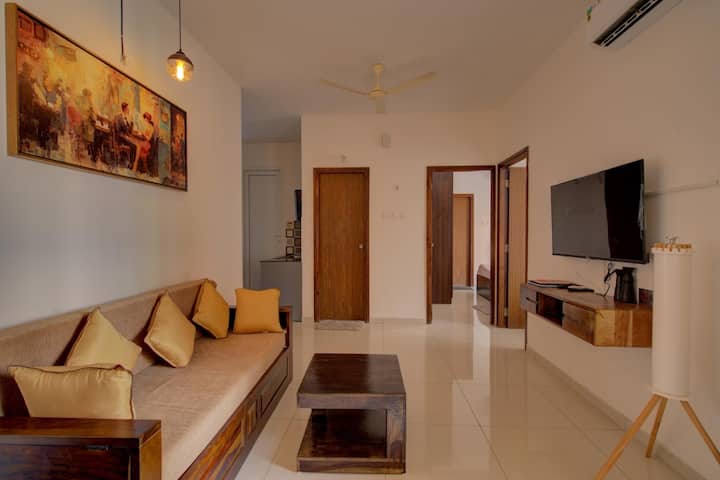 Cristelle's Heartwood Haven | Big Pool | Airport - Goa