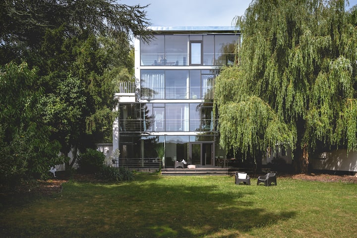 Nooqa: Signature Apartment Mit Rheinblick & Garten - Cologne