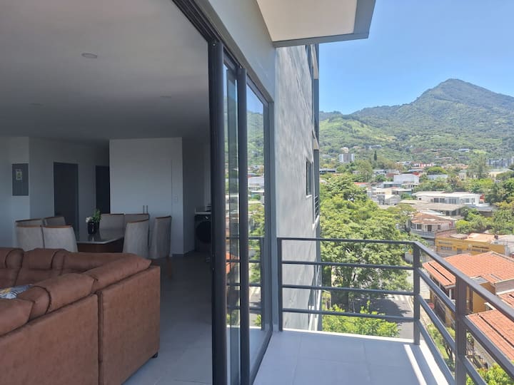 Apto Nuevo Y Lujoso *Parqueo Y Excelente Ubicación - 산살바도르