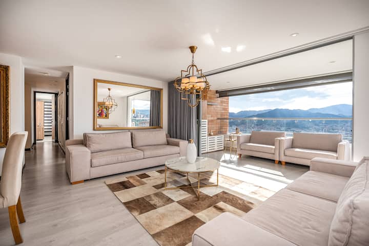 Lujoso Ph Envigado/ac/view/3br/gym/pool - Envigado
