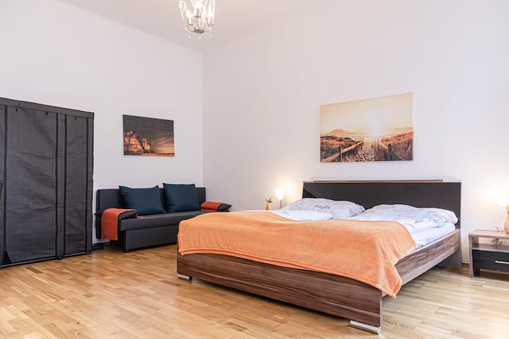 Cozy 2br Apt Next To Vienna Vibrant Center - Vienna Central Station