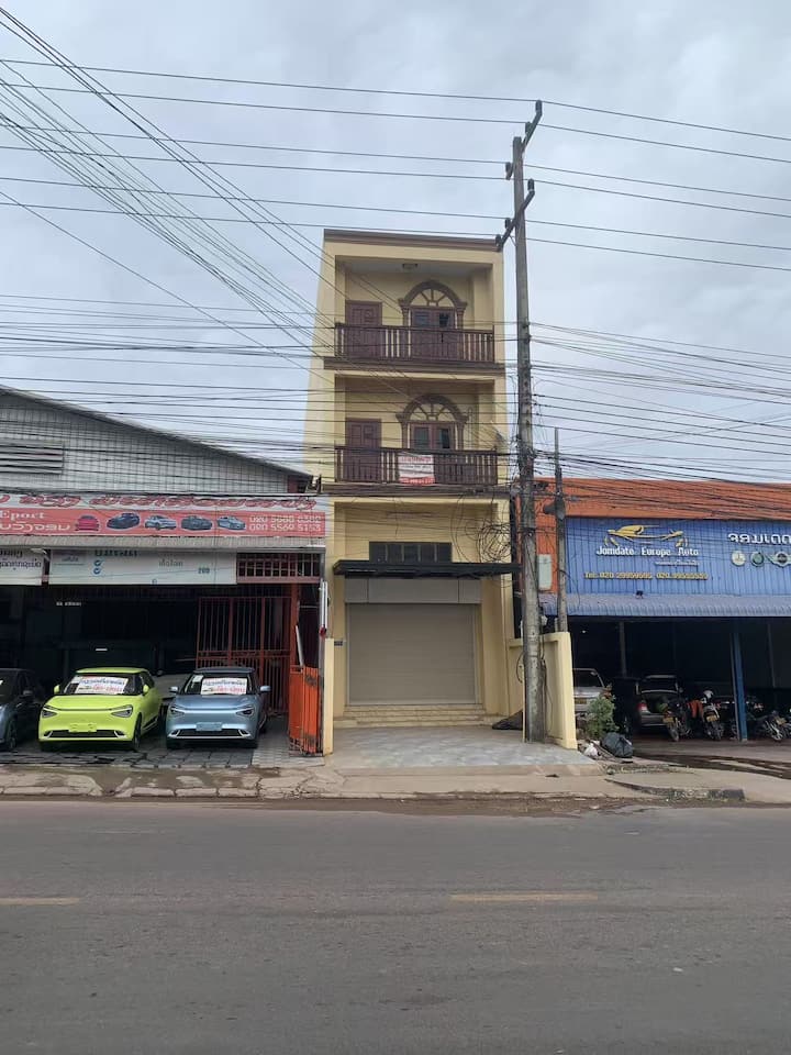 Fubon World Hostel - Vientiane