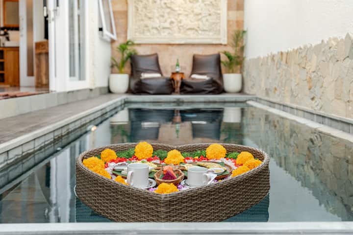 Pondok Sarya Hideaway Private Villa 1br Nyoman - Indonesia
