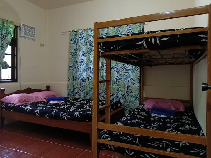 El Nido Center Beach Front 4 People Air Condition - 艾爾尼多