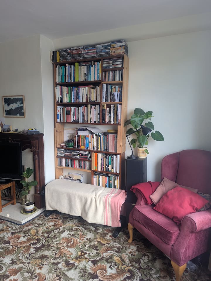 Hawthorns - Cozy House - Dublin