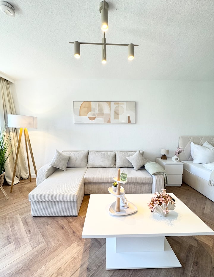 Zentrale Wohnung I Wifi | Balkon I Parkplätze - Hannover