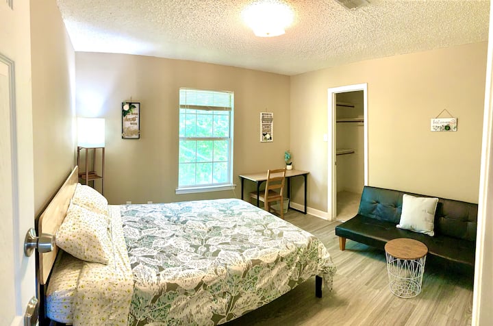 B@ Private Rm2 Clean Bright@safe Community W Plano - Frisco, TX