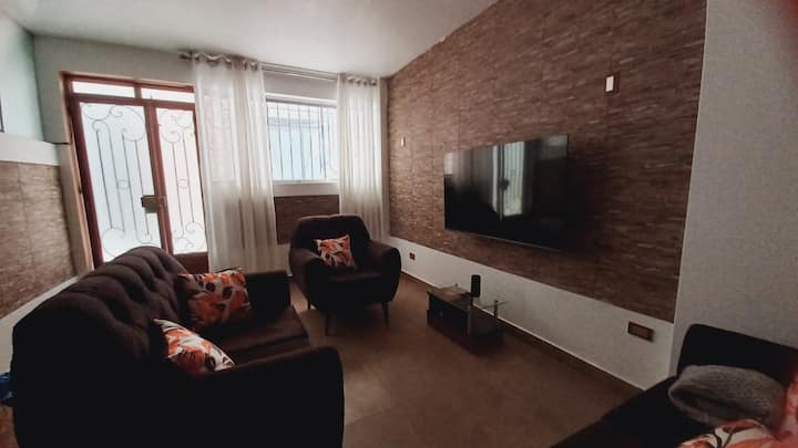 Relájate En Un Depa Céntrico Y Funcional - Ayacucho