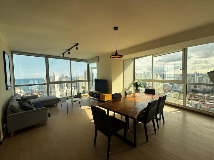 Piso 33 Vista Increíble Al Mar Piscina+gym+parking - Panama