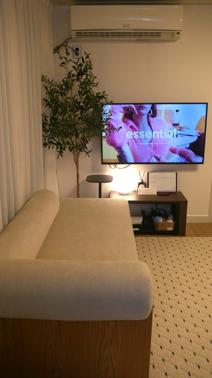 New1~2월특가ㅣ서울중심ㅣ경복궁ㅣ광화문ㅣ종로ㅣ을지로ㅣ홍대ㅣddpㅣ명동ㅣ넓은공간ㅣ주차ㅣ허가 - Seoul