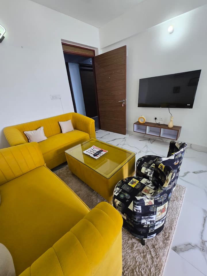 Fully Furnished Flat Wtc 106 | No Service Fee - Gurgaon