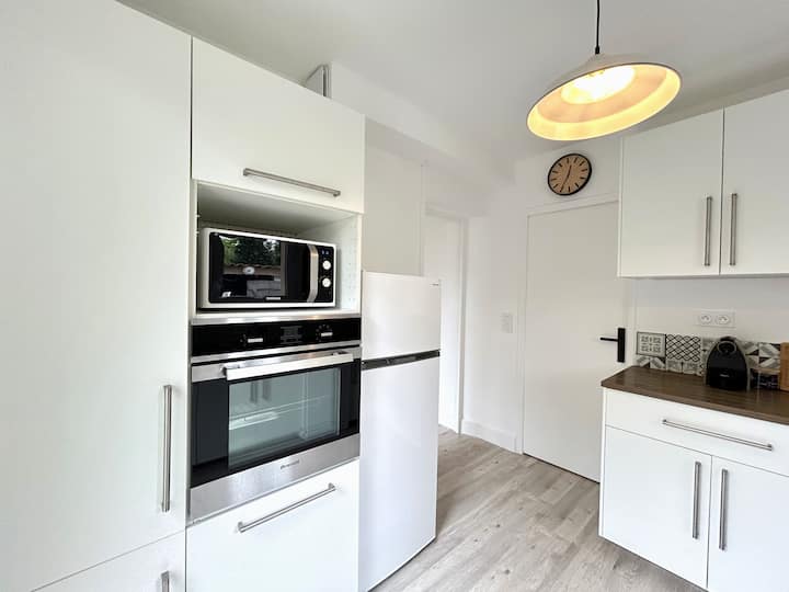 Un Coin De Verdure Au Cœur D’orléans - Orléans