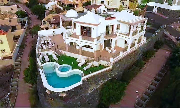 Luxuryvilla Heatedpool Costaadeje Panoramicseaview - Adeje