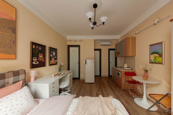 Luna Room - Langmandi Trieu Khuc - China