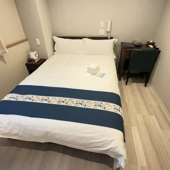 【伏見稲荷大社徒歩13分】大同ガーデンホテル京都/完全個室/京阪電車近い/安全+静かな/24時間対応 - Kyoto