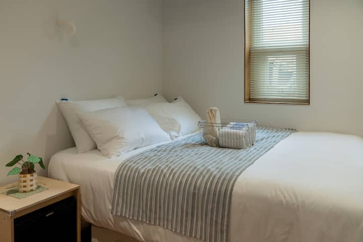 9# Noah's Room｜무료 짐보관｜역 앞 숙소 L 디자인 미니호텔 L 올리브영 다이소 - Seoul