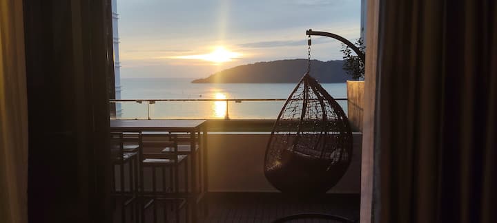 Sunset, Seaview In Town @ The Shore Kota Kinabalu - 코타키나바루