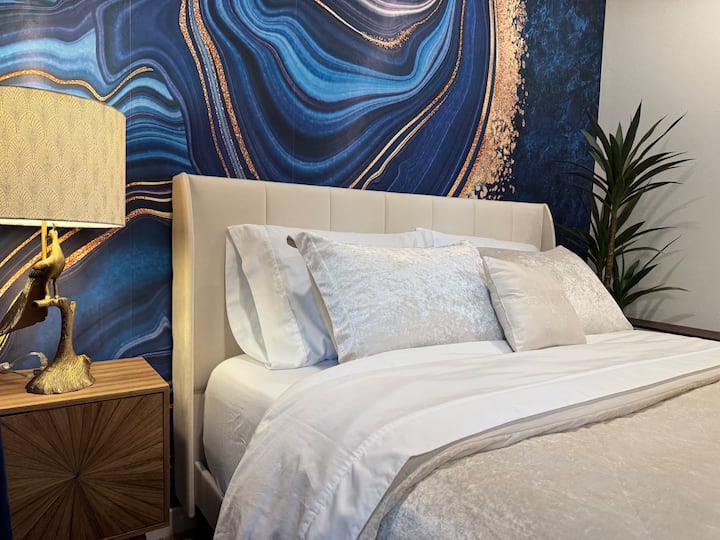 The Great Gibsy
On Gibson Ave - Hartford, SD