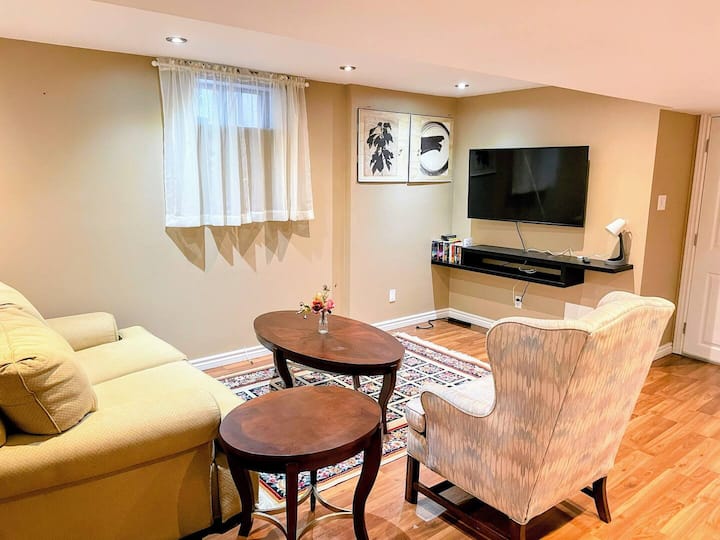 Cozy 1-bedroom Basement - Milton