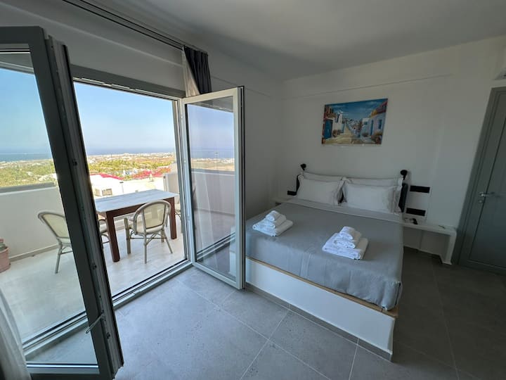 Lovely Hotel- 4 Rooms - Santorini