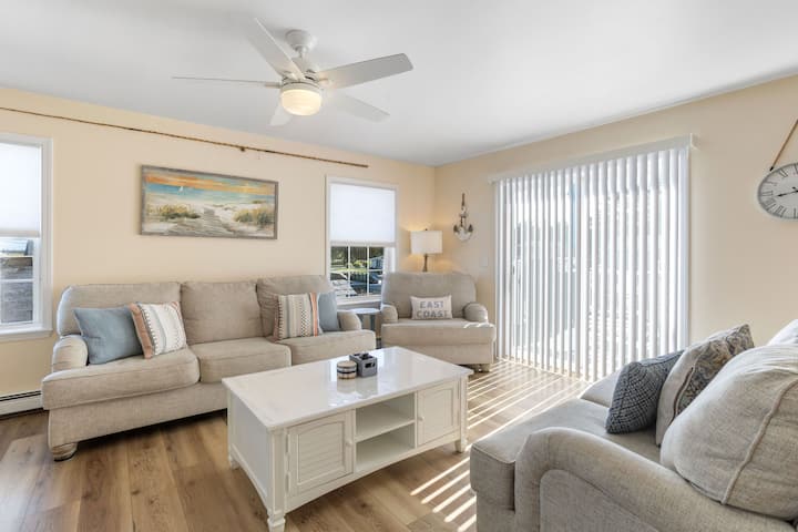 Relaxing Lagoon Home In Little Egg Harbor - Long Beach Island, NJ