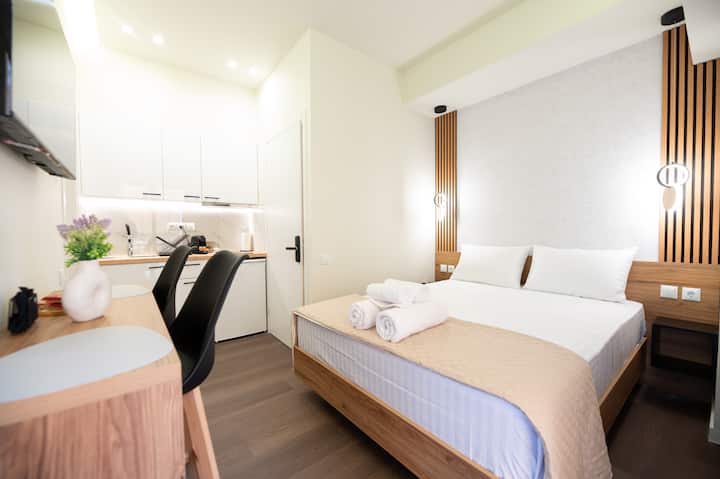 Modern Rooms Pagrati Room 5 - Athen